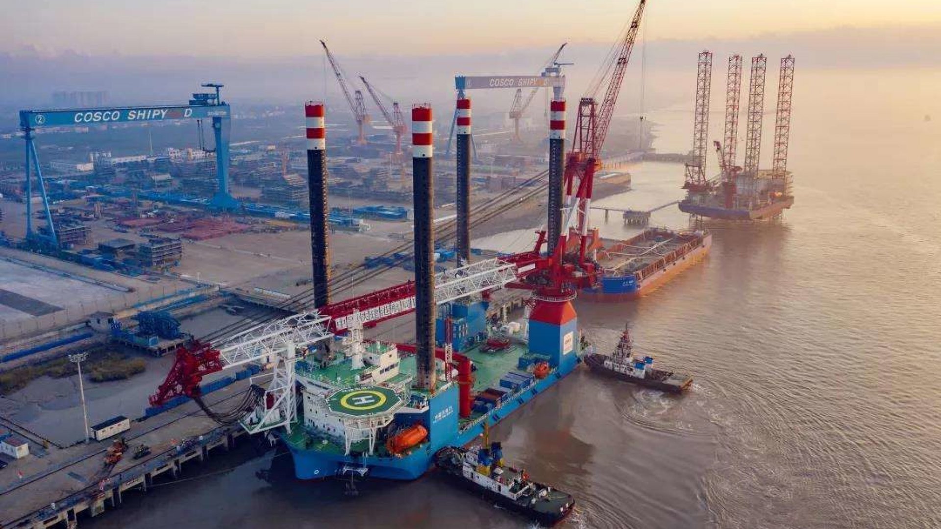 Cobepa - Our latest news - Van Oord's first shallow water pipe lay vessel